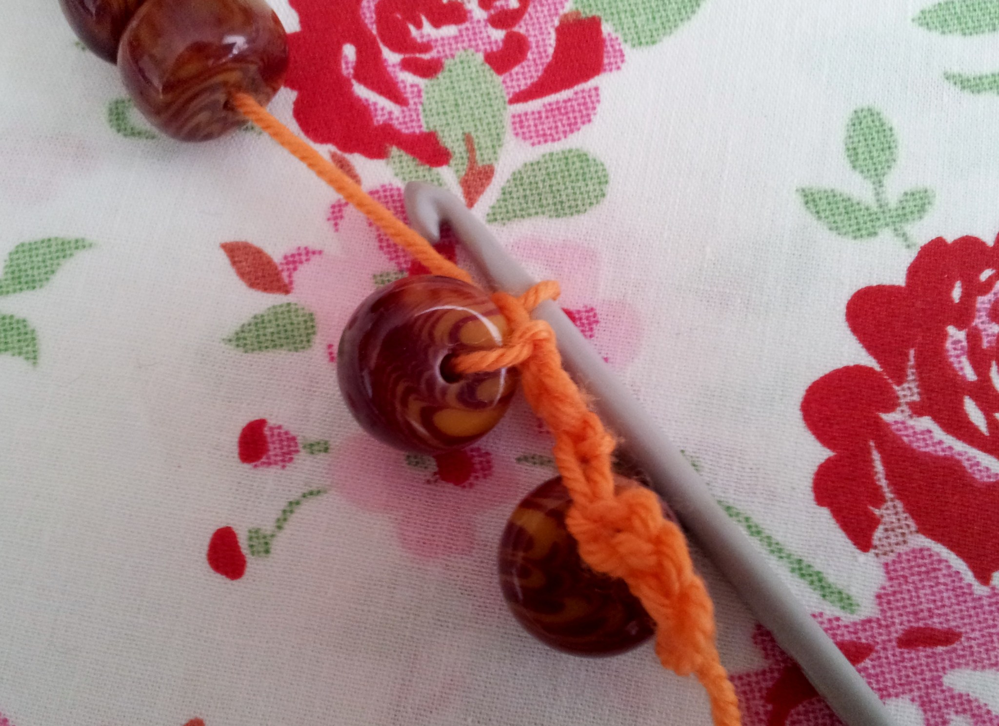 Quick and Easy Chain Stitch Bracelet | thestitchsharer