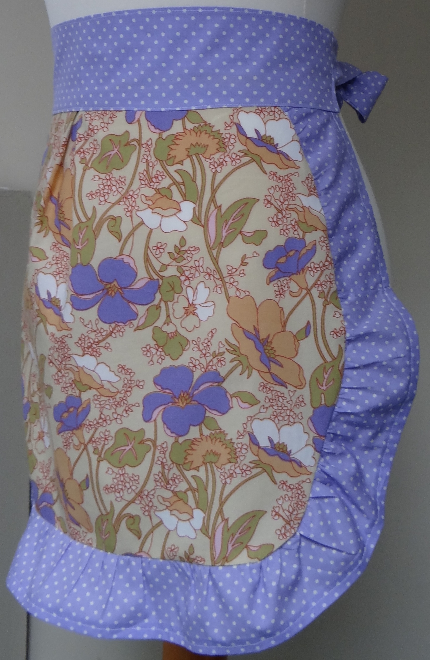 How to Make your Mini Pinny / Apron Unique! | thestitchsharer