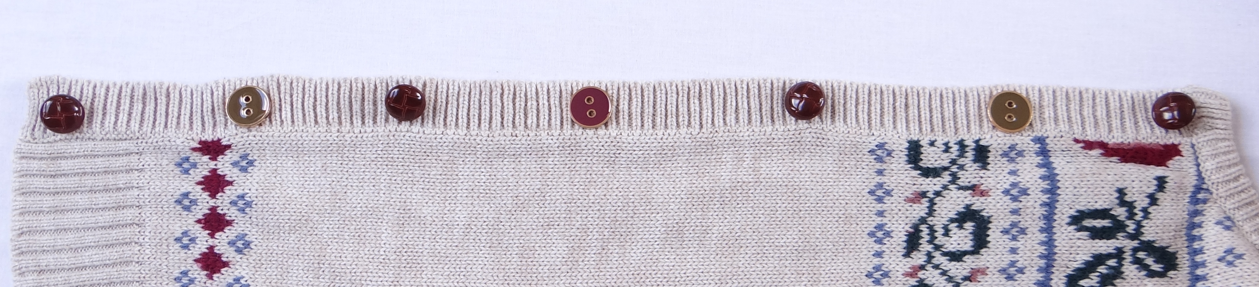 The Stitch Sharer’s Guide to Everyday Mending – Sewing on Buttons ...