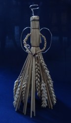 How To Make A Simple Corn Dolly