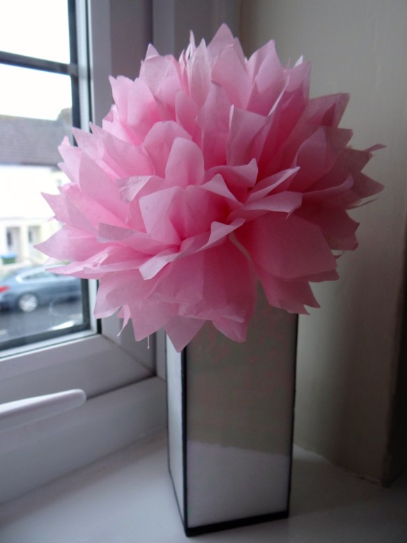 How to Make a Tissue Paper Flower Peony Style | thestitchsharer